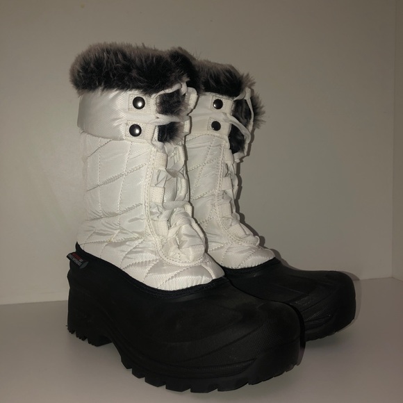 Shoes | White Winter Boots | Poshmark